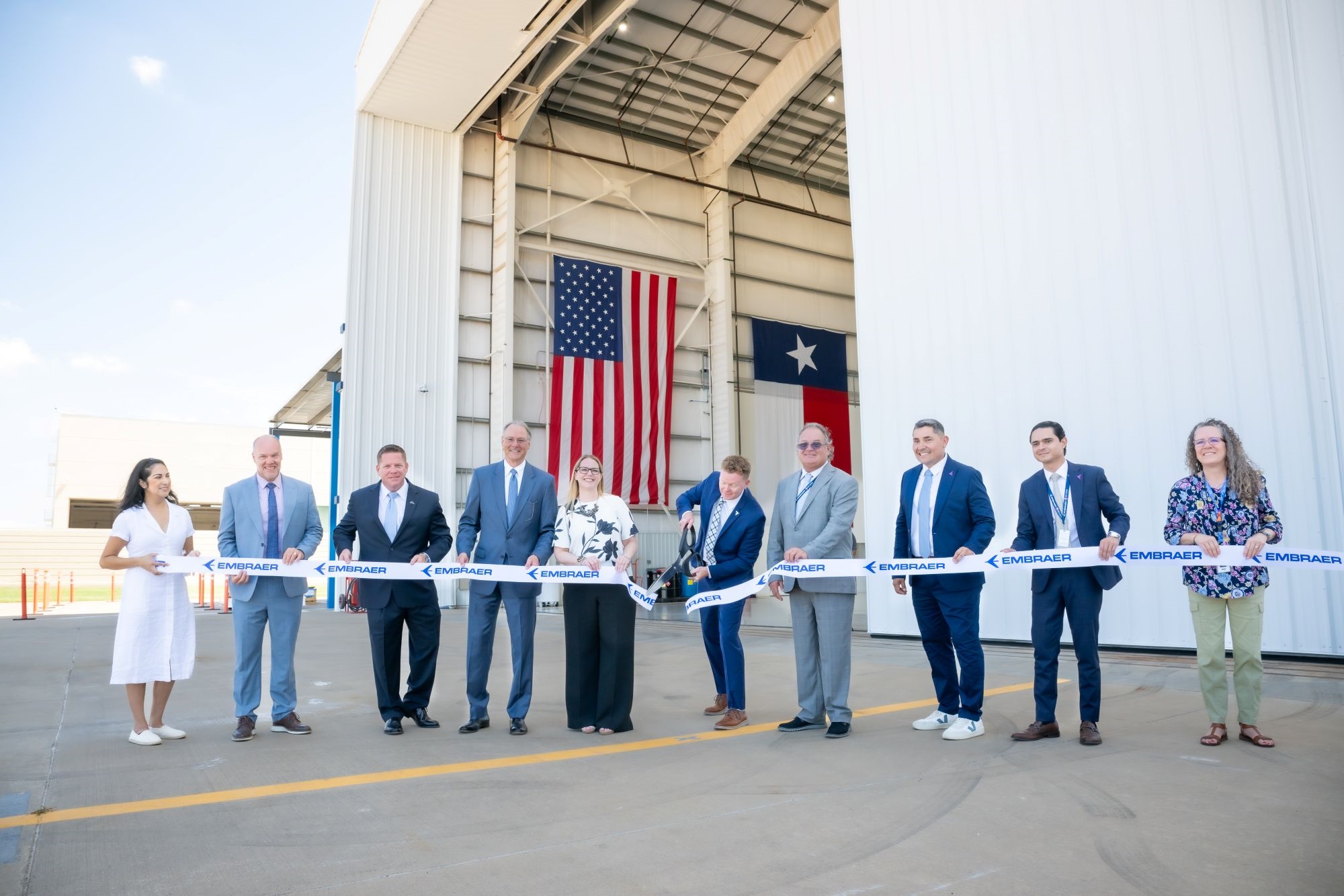 Embraer opens Dallas-Fort Worth MRO Facility in Preparation for Brand ...